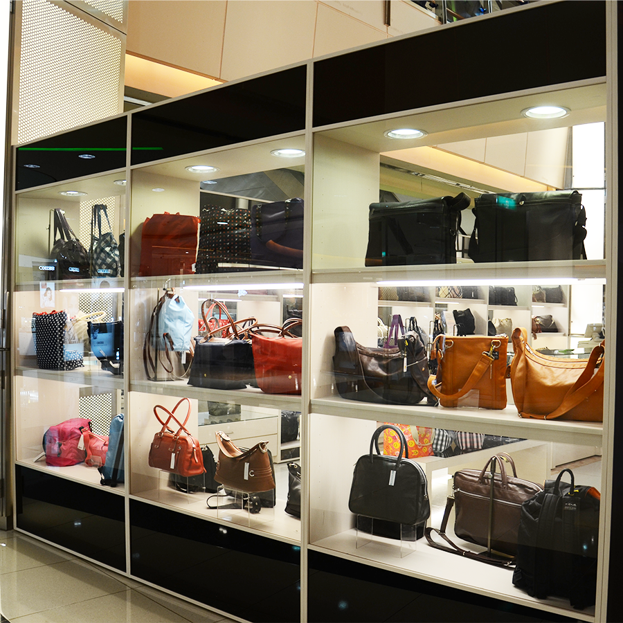 Purse Display – LUXX Light Technology