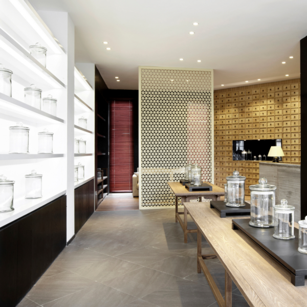 LUXX Light + Retail Technology